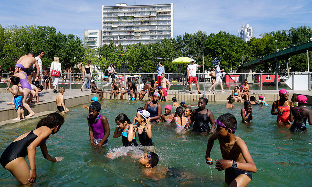 Inauguran espacio para bañarse en el Río Sena de París - Entorno Turístico